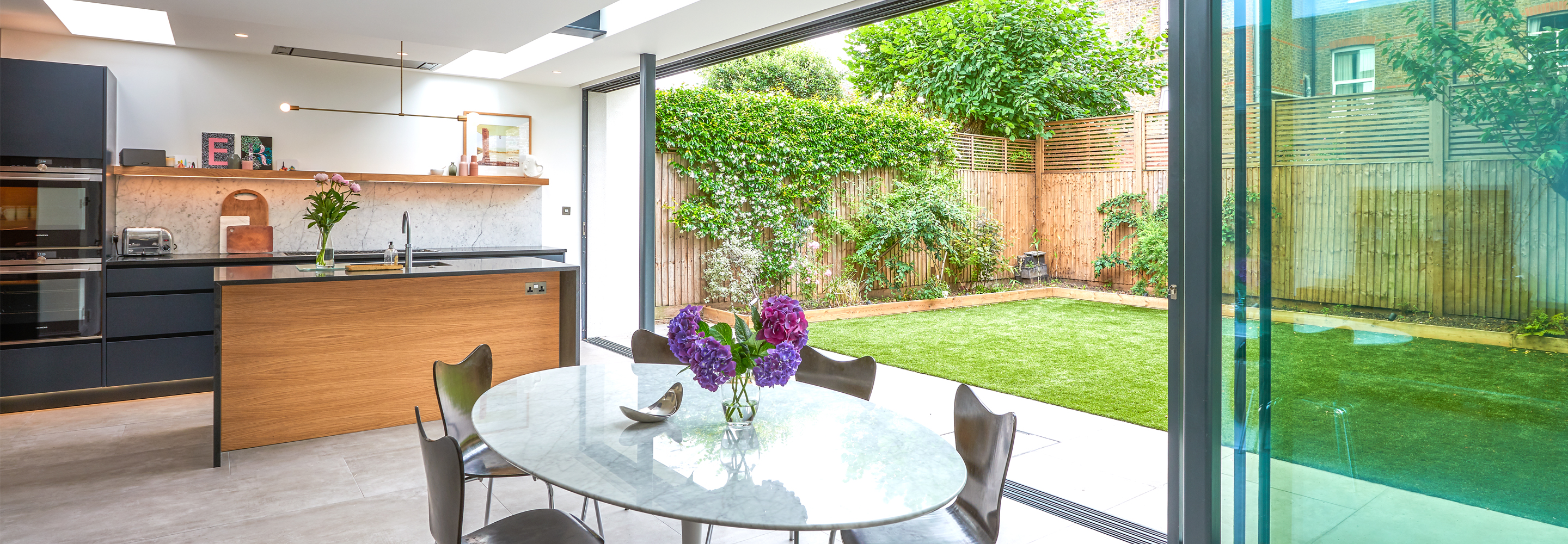 Simple & Sleek Extension ~ Lambeth - Building Designs